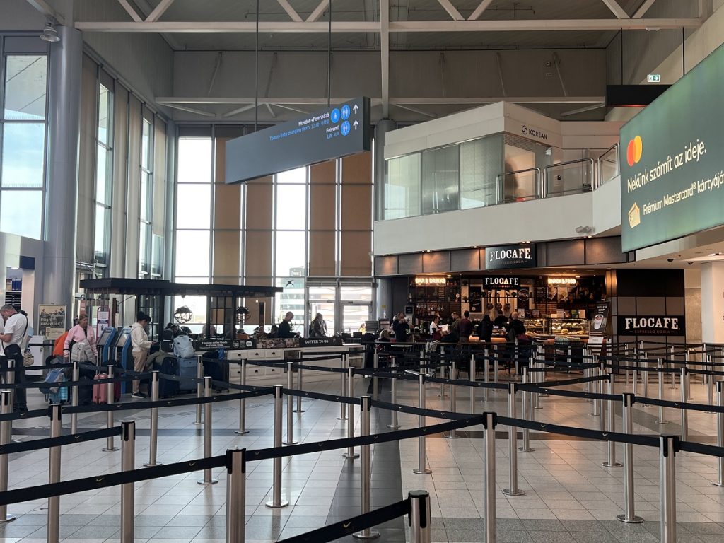Pictures of the Day, 23 December 2025 - Business Lounge
